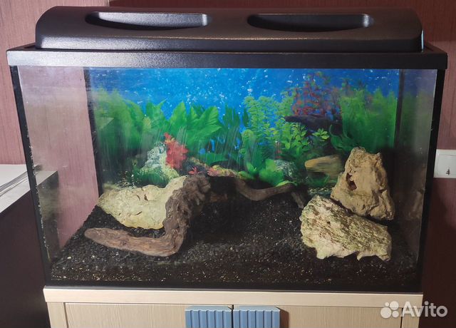 Продам аквариум 120литров в сборе